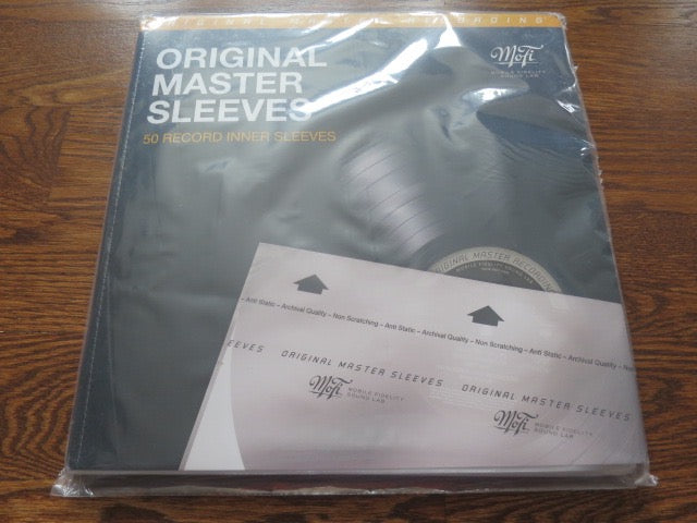 Accessories – Luke's Records